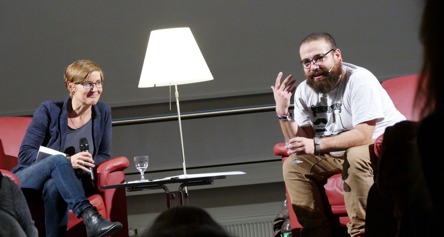 Firas Alshater: „Ich hab genug Hass gesehen. Mit Lachen und Humor ...